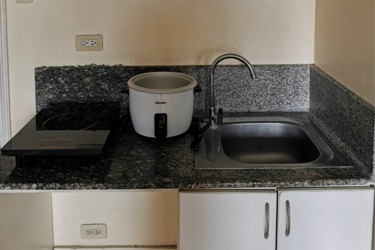 ETC – Basic Furnished Condo Unit (4 up to 8 Pax) - MANILA RENT SOLUTIONS