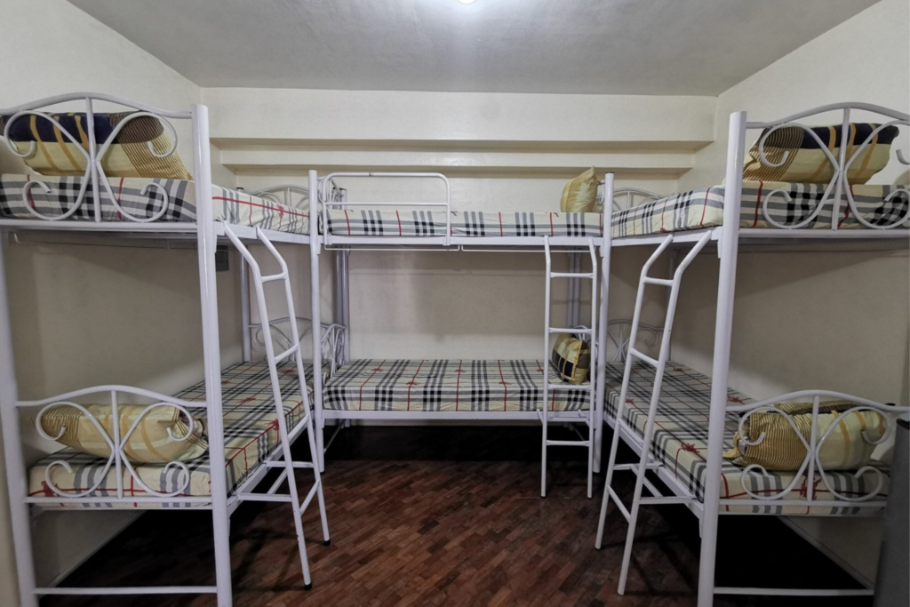ETC – 1BR Basic Spacious Furnished Condo Unit (8 up to 14 Pax) - MANILA ...